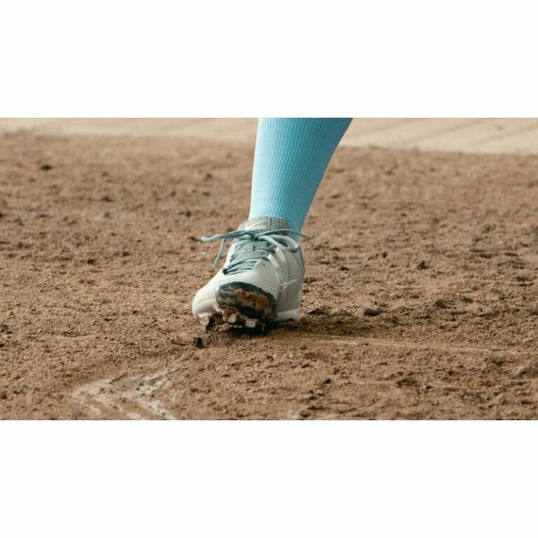 Pro V2 Fastpitch Cleat Protection – TUFF TOE PRO V2 for Pitchers